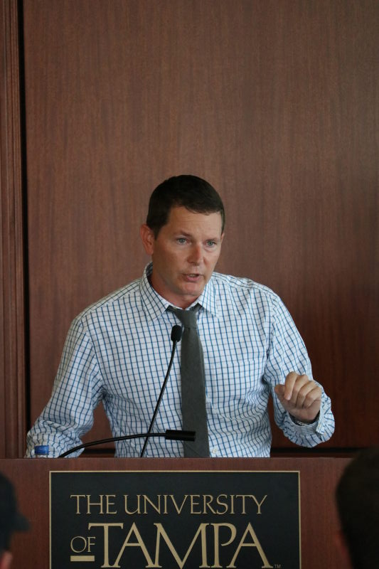 Michael Coon – 2018-09-10T16:23:31 – 17 – The Honors Program @ UT