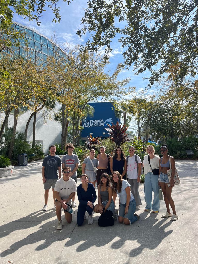 Aquarium & Fab Lab – The Honors Program @ UT